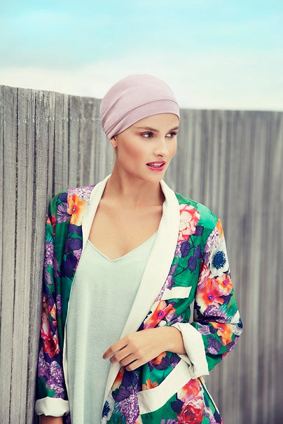 Laura Turban – Locks and Tops